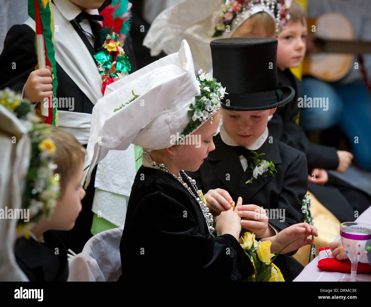 Cottbus, Deutschland. 29. Januar 2014. Jolien Braut und Bräutigam ...
