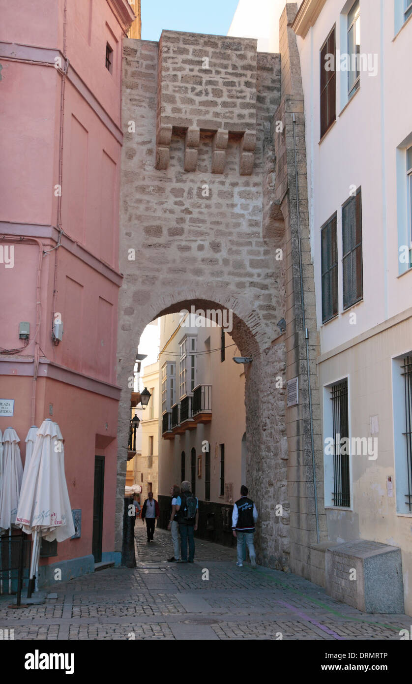 Der Arco De La Rosa (De La Rosa Bogen oder Rose Arch) in Cadiz ...