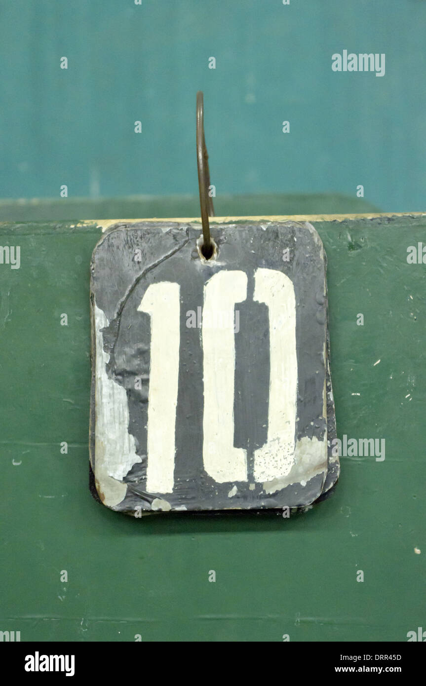 Zehn alphabete -Fotos und -Bildmaterial in hoher Auflösung – Alamy