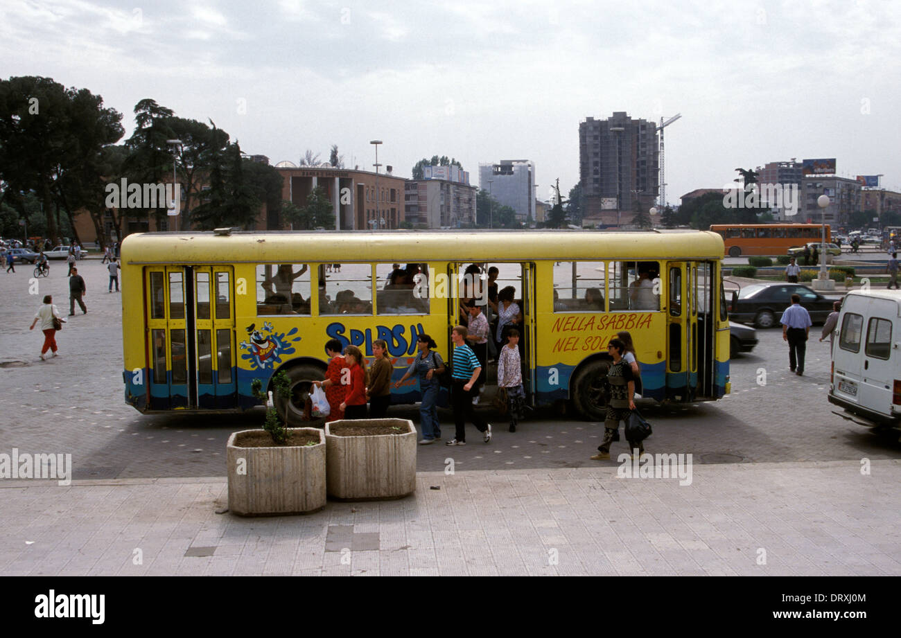 Albanian bus -Fotos und -Bildmaterial in hoher Auflösung – Alamy