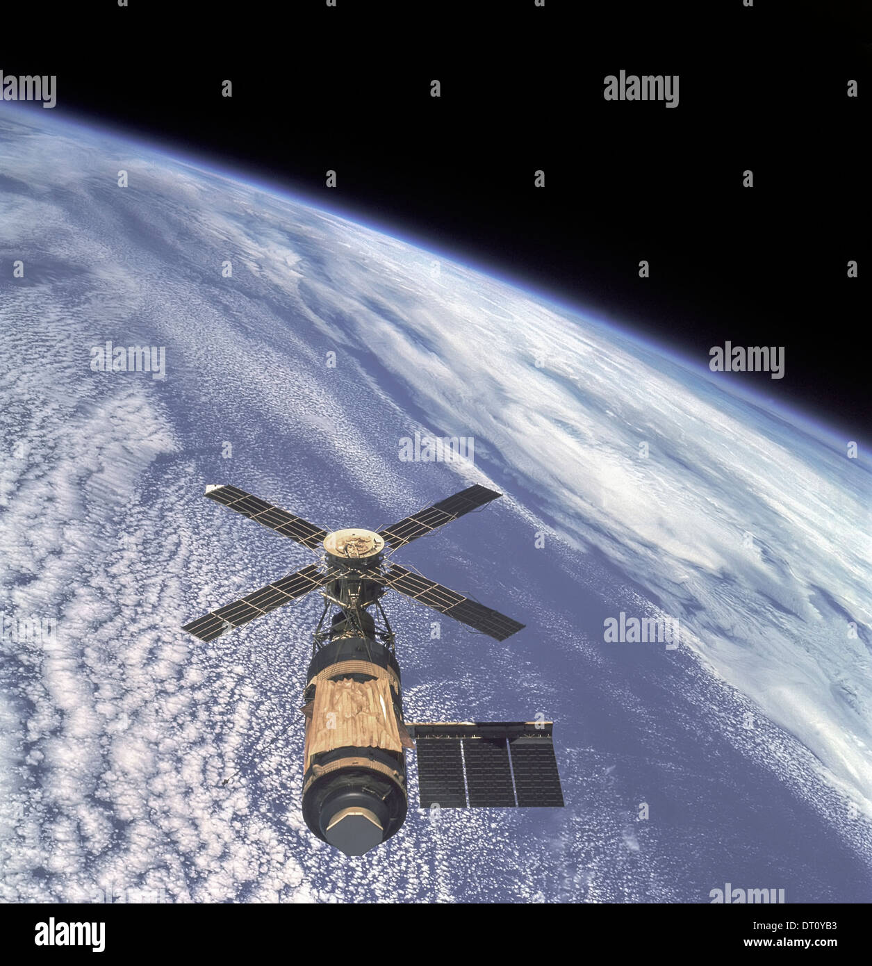 Skylab 4 orbital workshop -Fotos und -Bildmaterial in hoher Auflösung ...