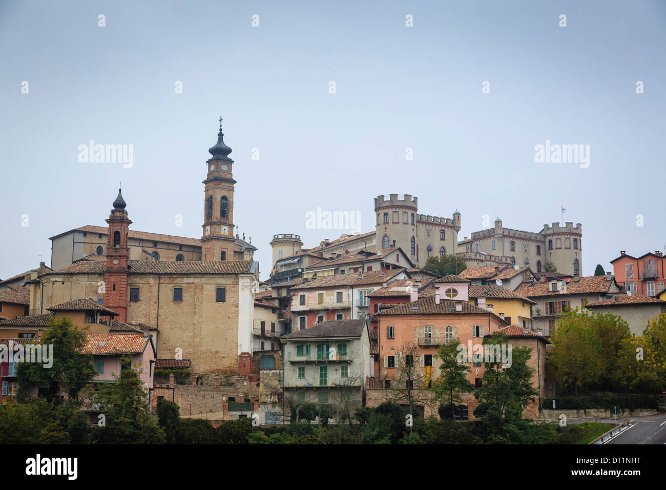 Asti town italy -Fotos und -Bildmaterial in hoher Auflösung – Alamy