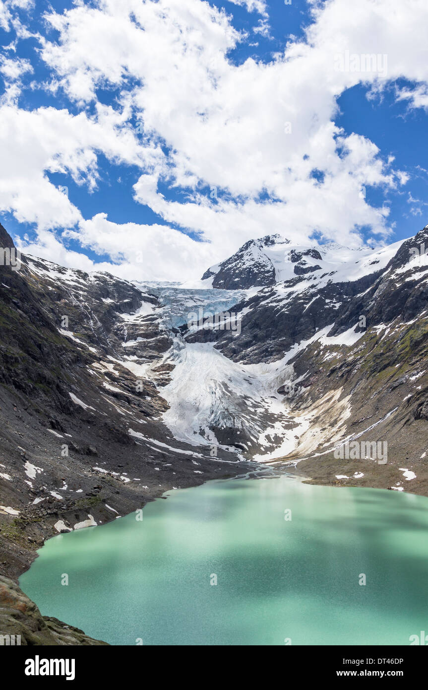 Suspension gletscher -Fotos und -Bildmaterial in hoher Auflösung – Alamy