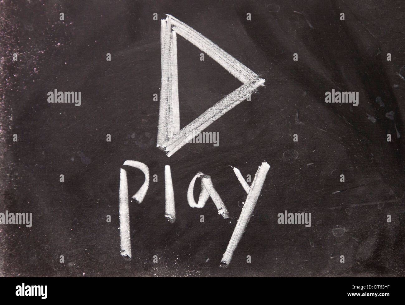 Pfeil schwarze tafel tafel kreide -Fotos und -Bildmaterial in hoher ...