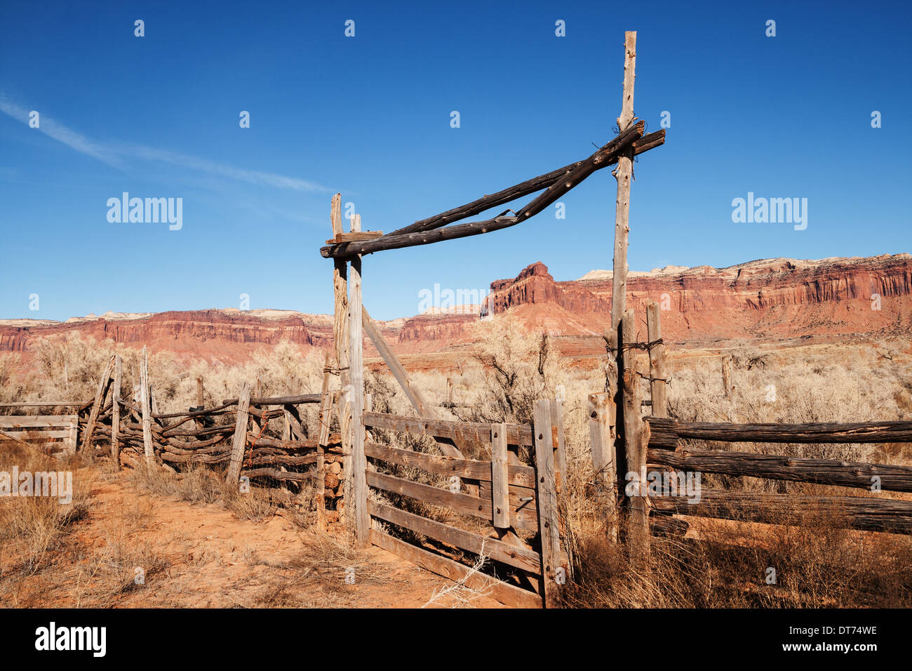 Log gate -Fotos und -Bildmaterial in hoher Auflösung – Alamy
