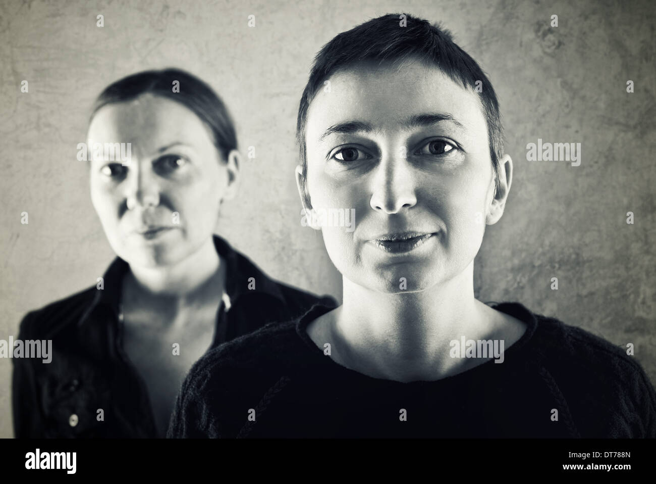 Trost frauen -Fotos und -Bildmaterial in hoher Auflösung – Alamy