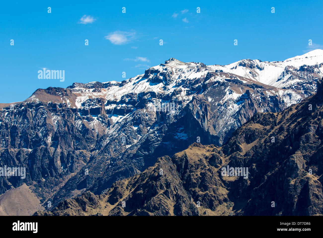 Colca Canyon, Peru, Südamerika. Inkas, Terrassenfelder mit Teich und ...