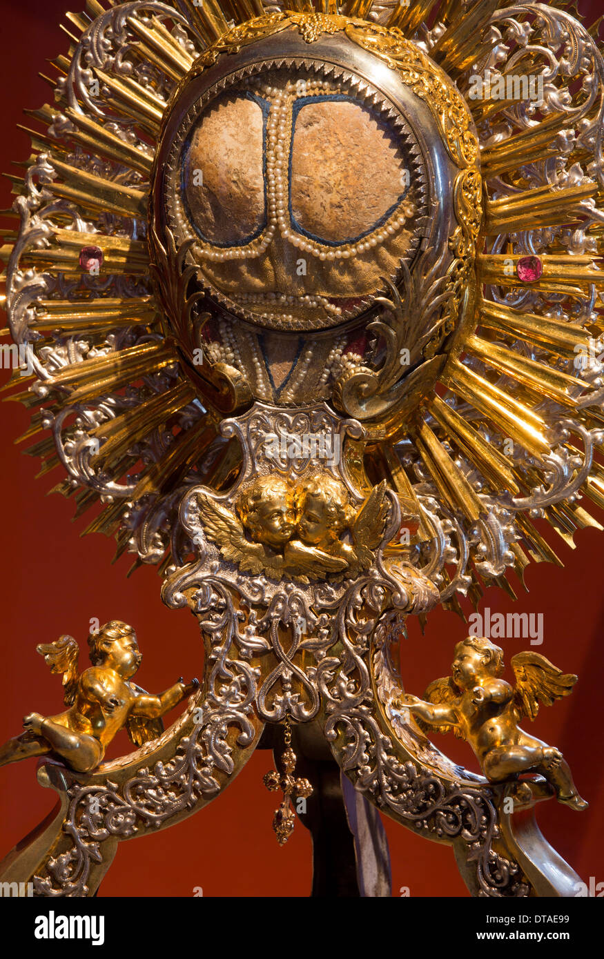 Kopf reliquiar -Fotos und -Bildmaterial in hoher Auflösung – Alamy