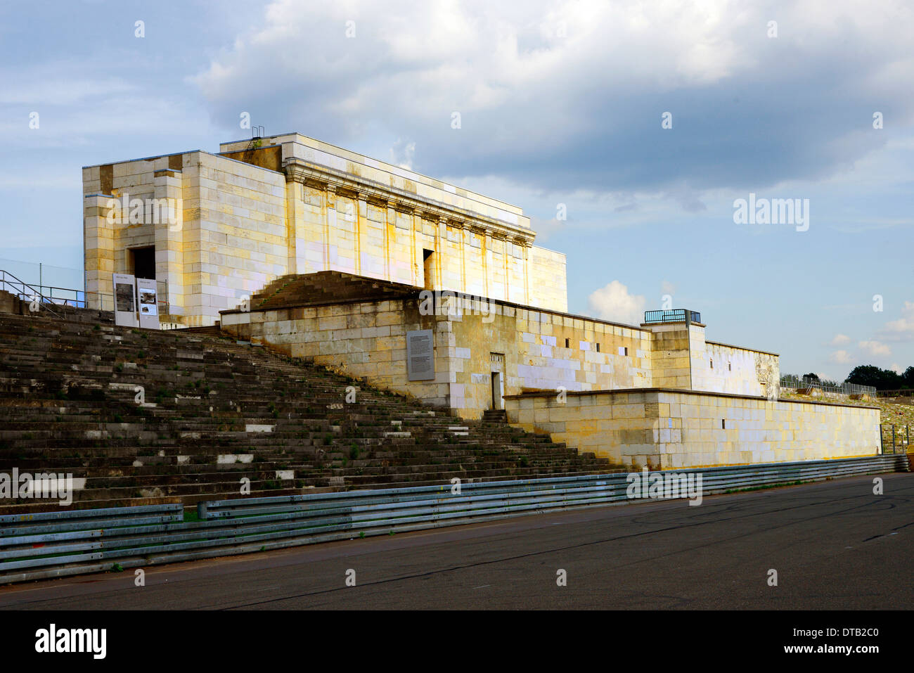 Zeppelin field nuremberg germany -Fotos und -Bildmaterial in hoher ...