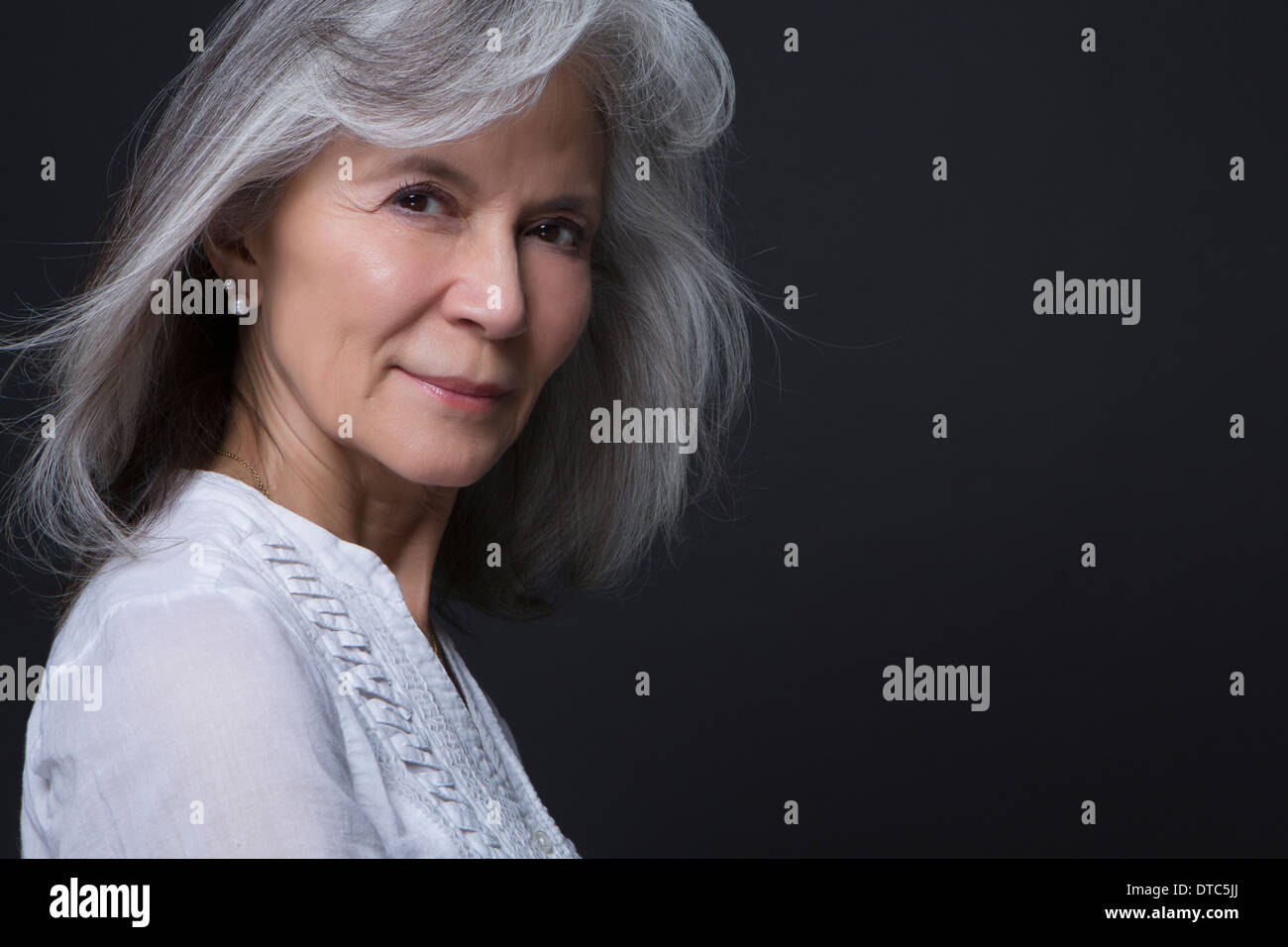 Schön Hübsch Frau Stockfotos und -bilder Kaufen - Alamy