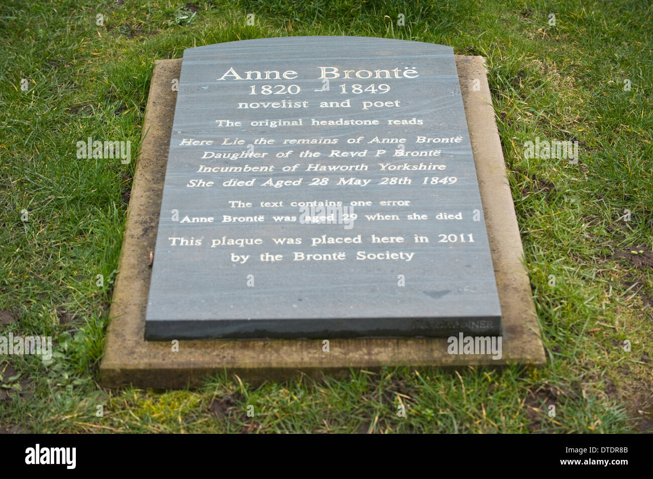 Anne bronte gravestone -Fotos und -Bildmaterial in hoher Auflösung – Alamy