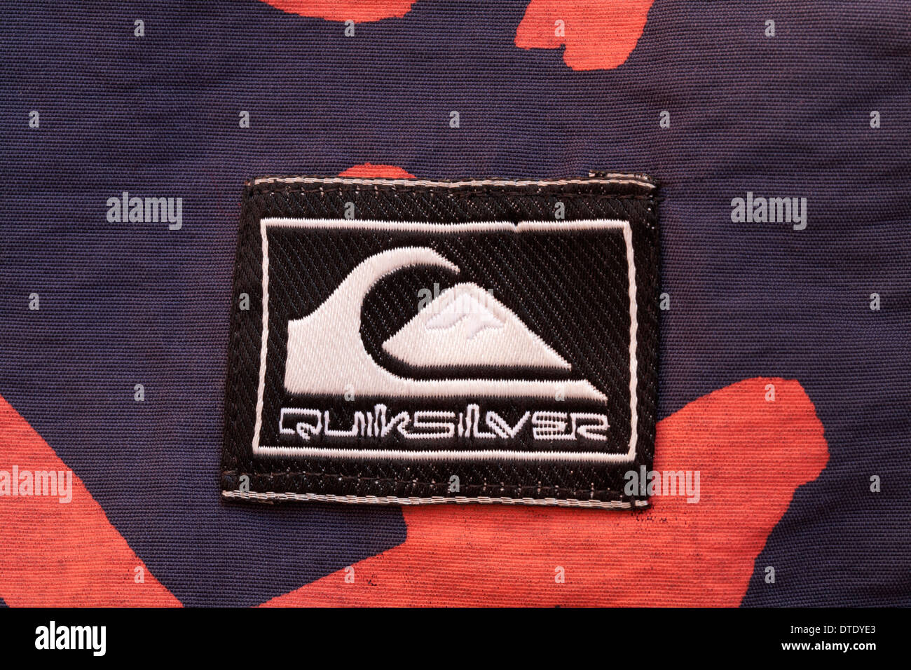 Quicksilver logo auf der kleidung -Fotos und -Bildmaterial in hoher ...