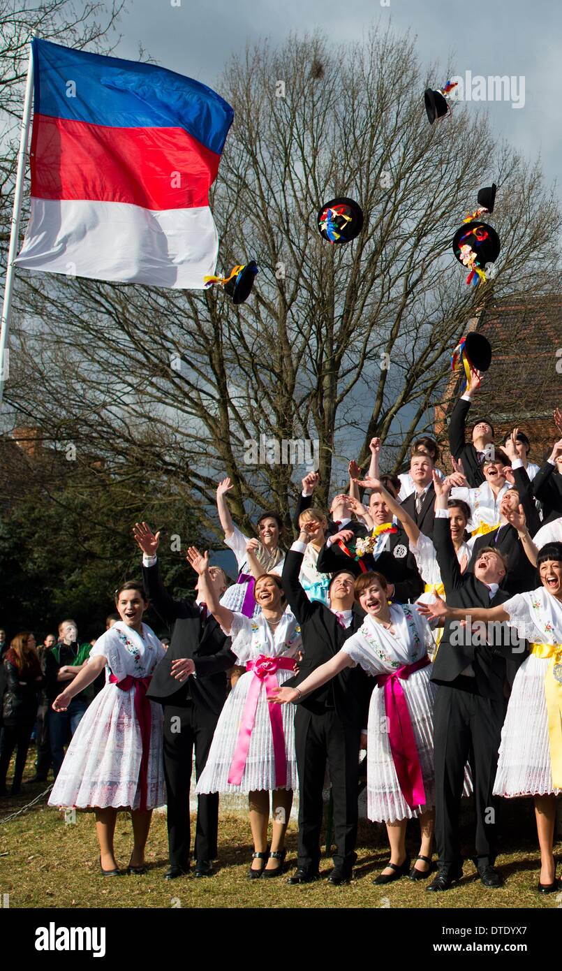Sorbischer karneval lausitz -Fotos und -Bildmaterial in hoher Auflösung ...