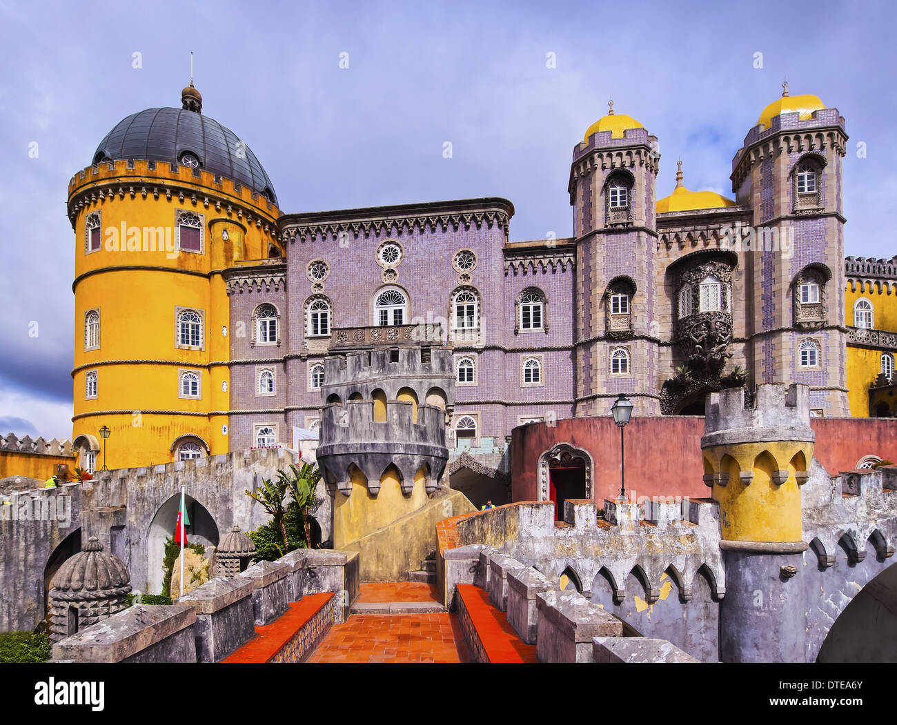 Palacio Nacional de Pena - Pena Nationalpalast in Sintra, Portugal ...