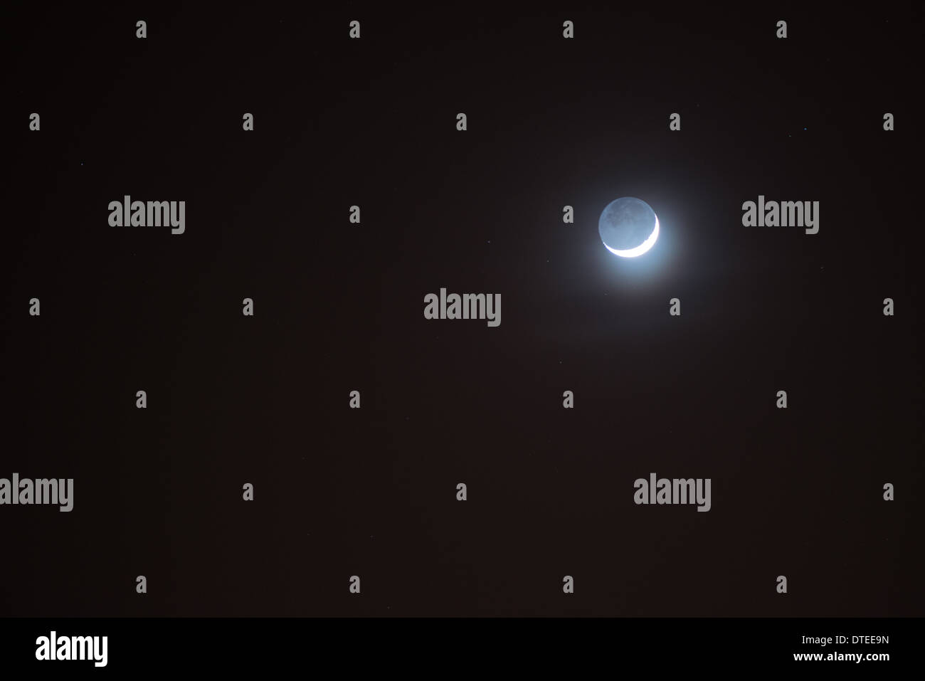 Moon crescent -Fotos und -Bildmaterial in hoher Auflösung – Alamy
