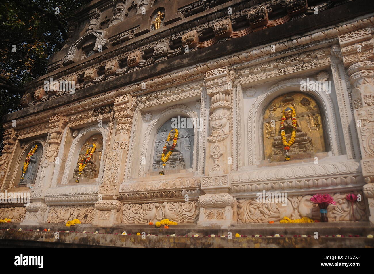 Tempelbezogenes leben -Fotos und -Bildmaterial in hoher Auflösung – Alamy
