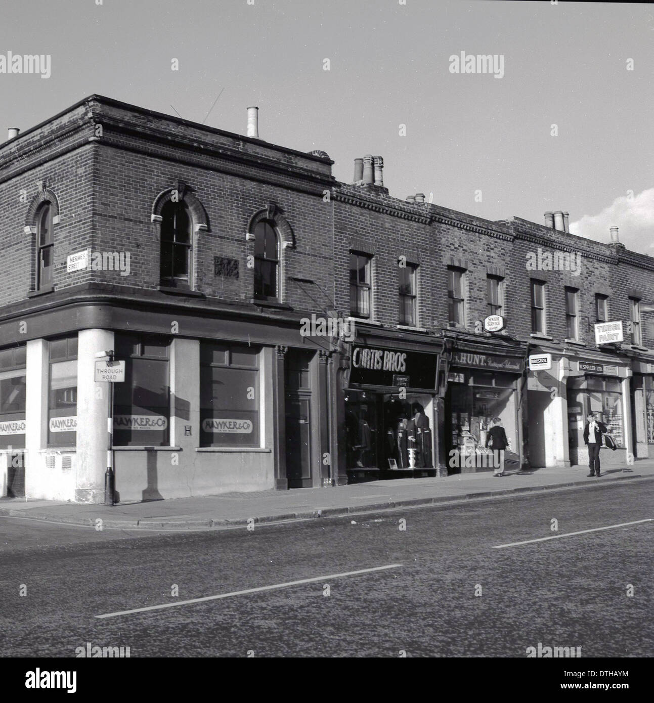 Geschichtsbild aus den 1950er Jahren zeigt die Ecke des Hermes-Straße ...