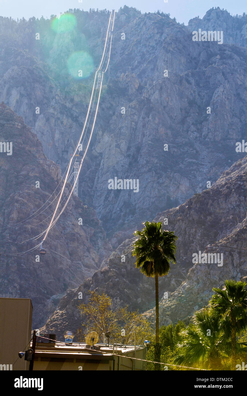 La funivia del palm springs -Fotos und -Bildmaterial in hoher Auflösung ...