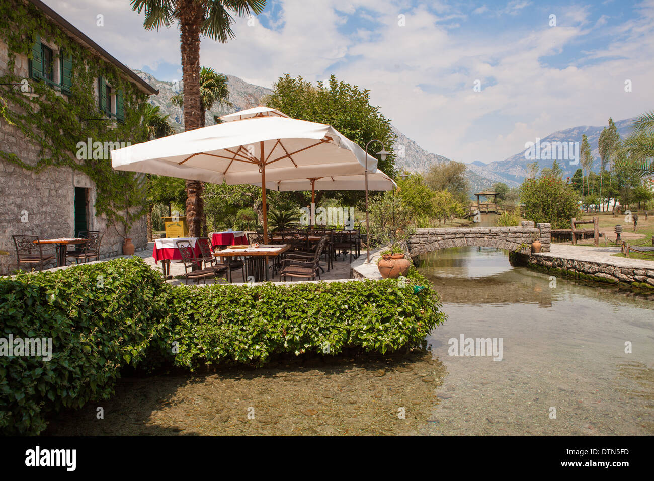 Bucht von morinj -Fotos und -Bildmaterial in hoher Auflösung – Alamy