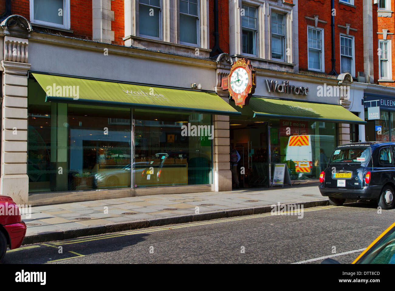 Waitrose Supermarkt, Marylebone High Street, London, England, UK ...