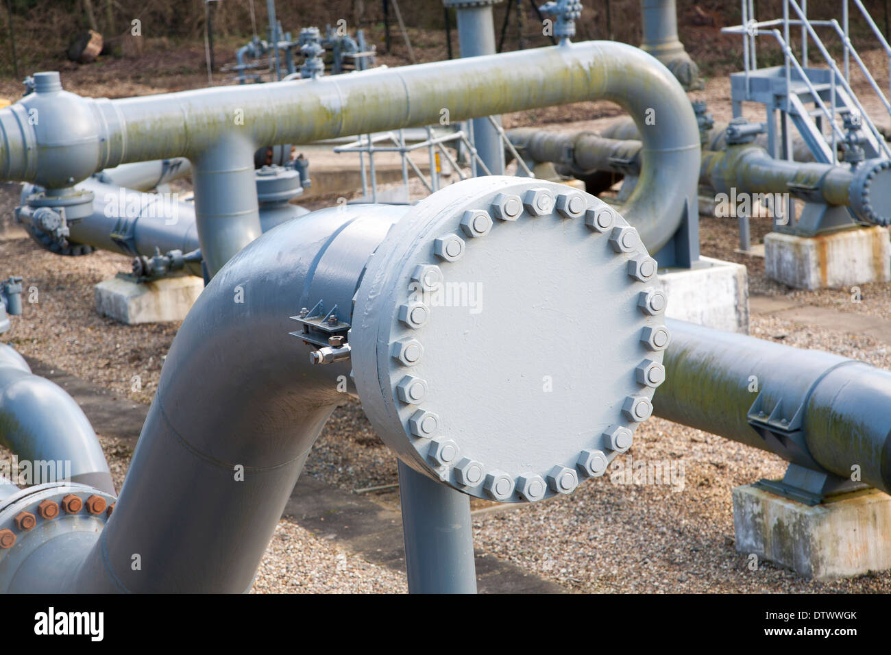 Metal pipes -Fotos und -Bildmaterial in hoher Auflösung – Alamy
