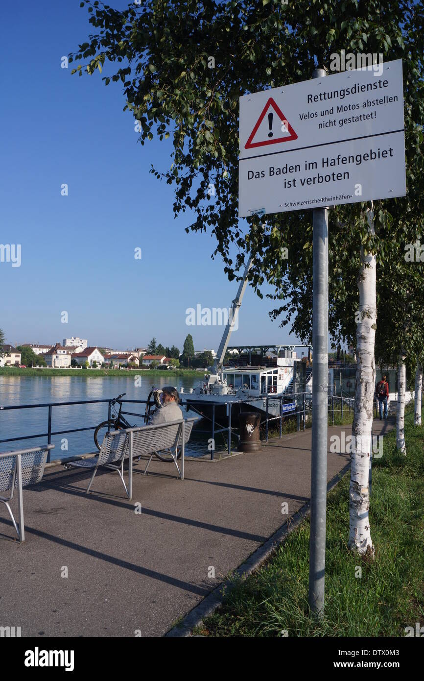 Rhein basel hafen -Fotos und -Bildmaterial in hoher Auflösung – Alamy