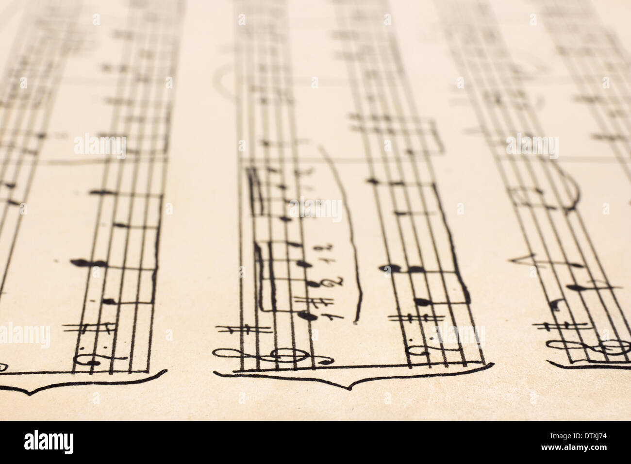 Handwritten sheet music -Fotos und -Bildmaterial in hoher Auflösung – Alamy