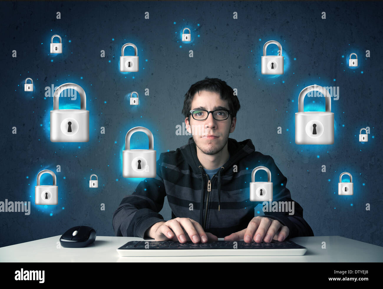 Junge Hacker mit virtuellen Schloss Symbole und Ikonen Stockfotografie ...