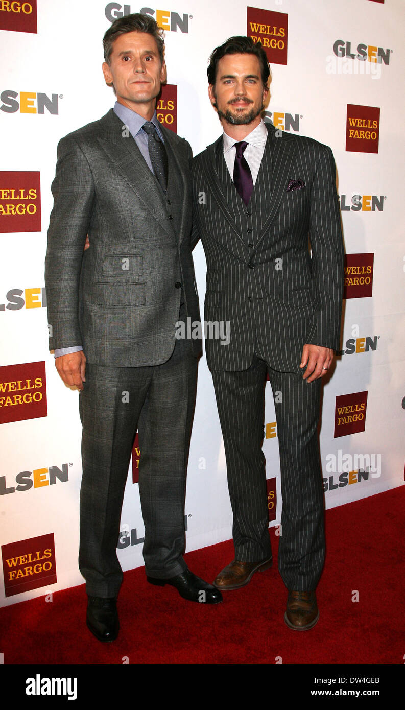 Matt bomer partner simon halls -Fotos und -Bildmaterial in hoher ...