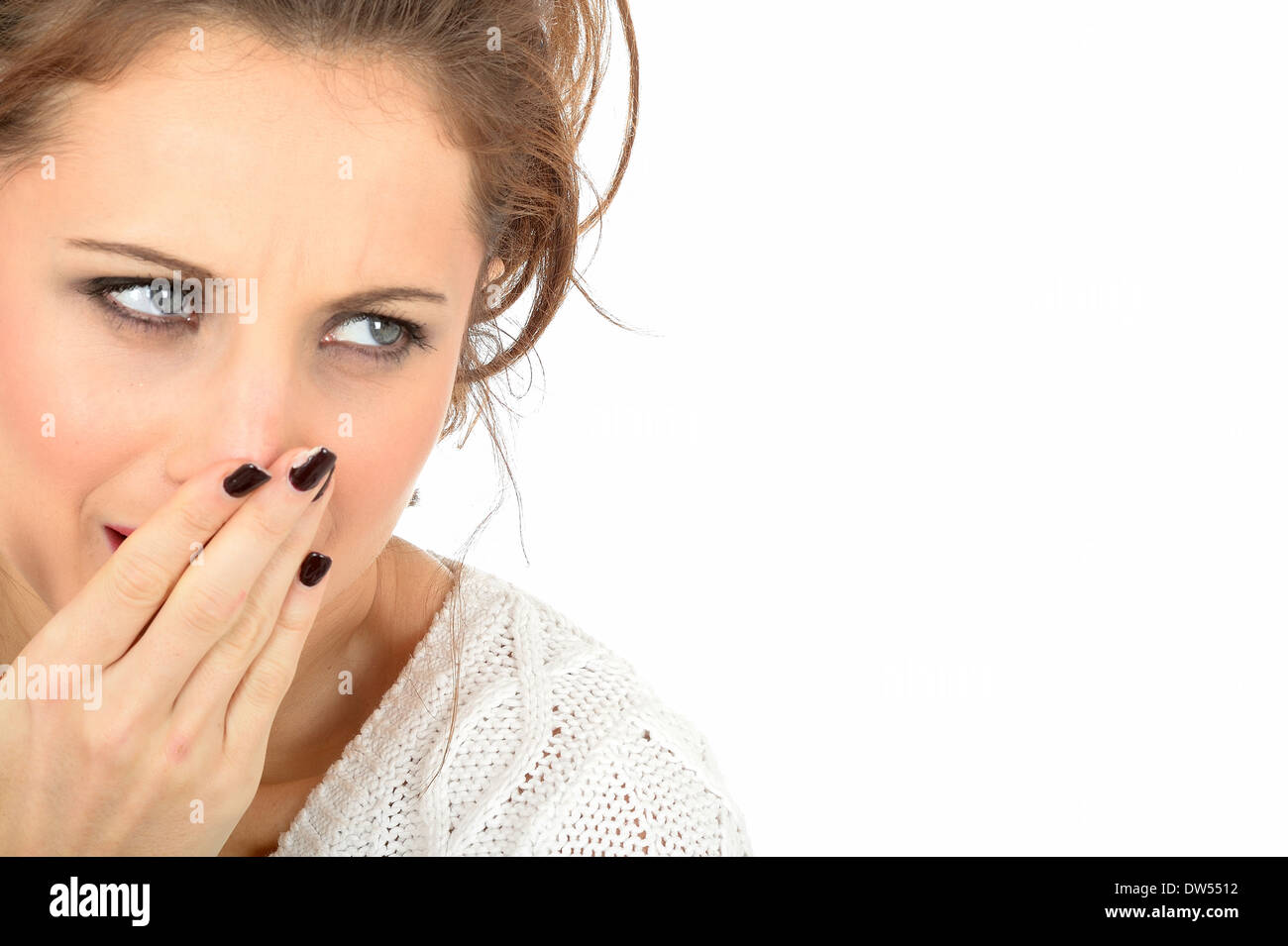 Frau peinlich berührt -Fotos und -Bildmaterial in hoher Auflösung – Alamy
