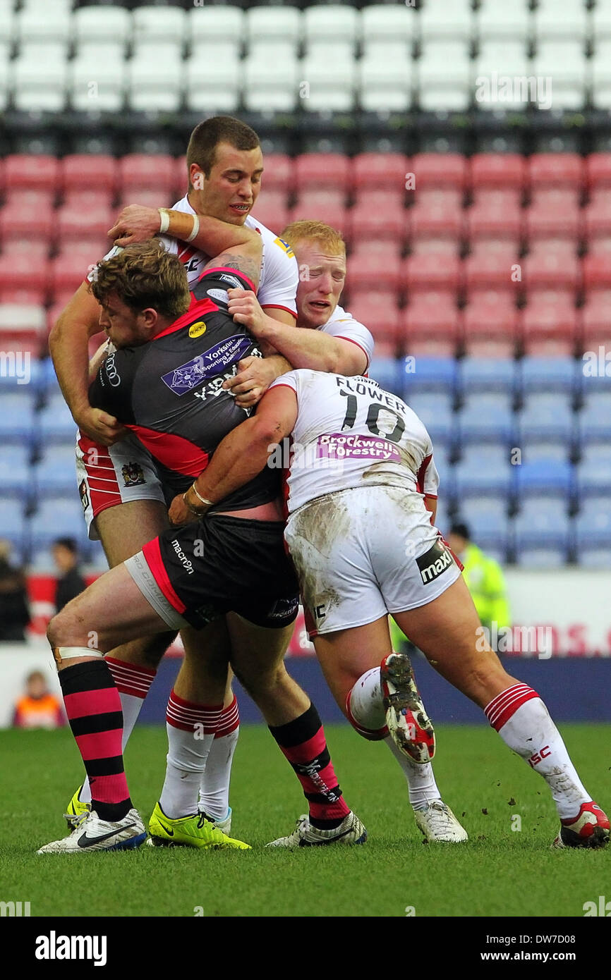 02.03.2014 Wigan, England. Ben Flower von Wigan Warriors zeigt seine ...