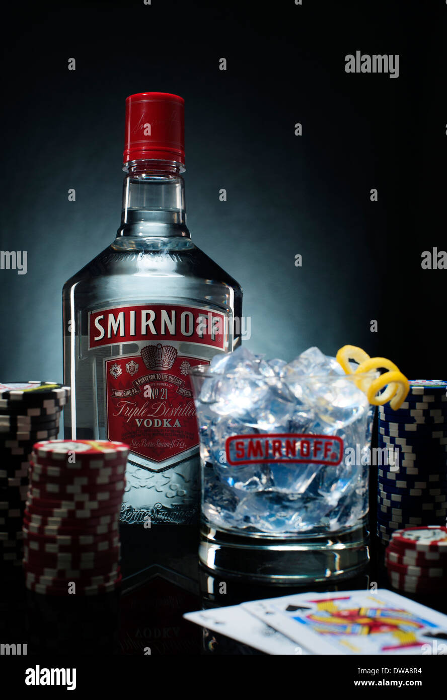 Wodka flasche -Fotos und -Bildmaterial in hoher Auflösung – Alamy