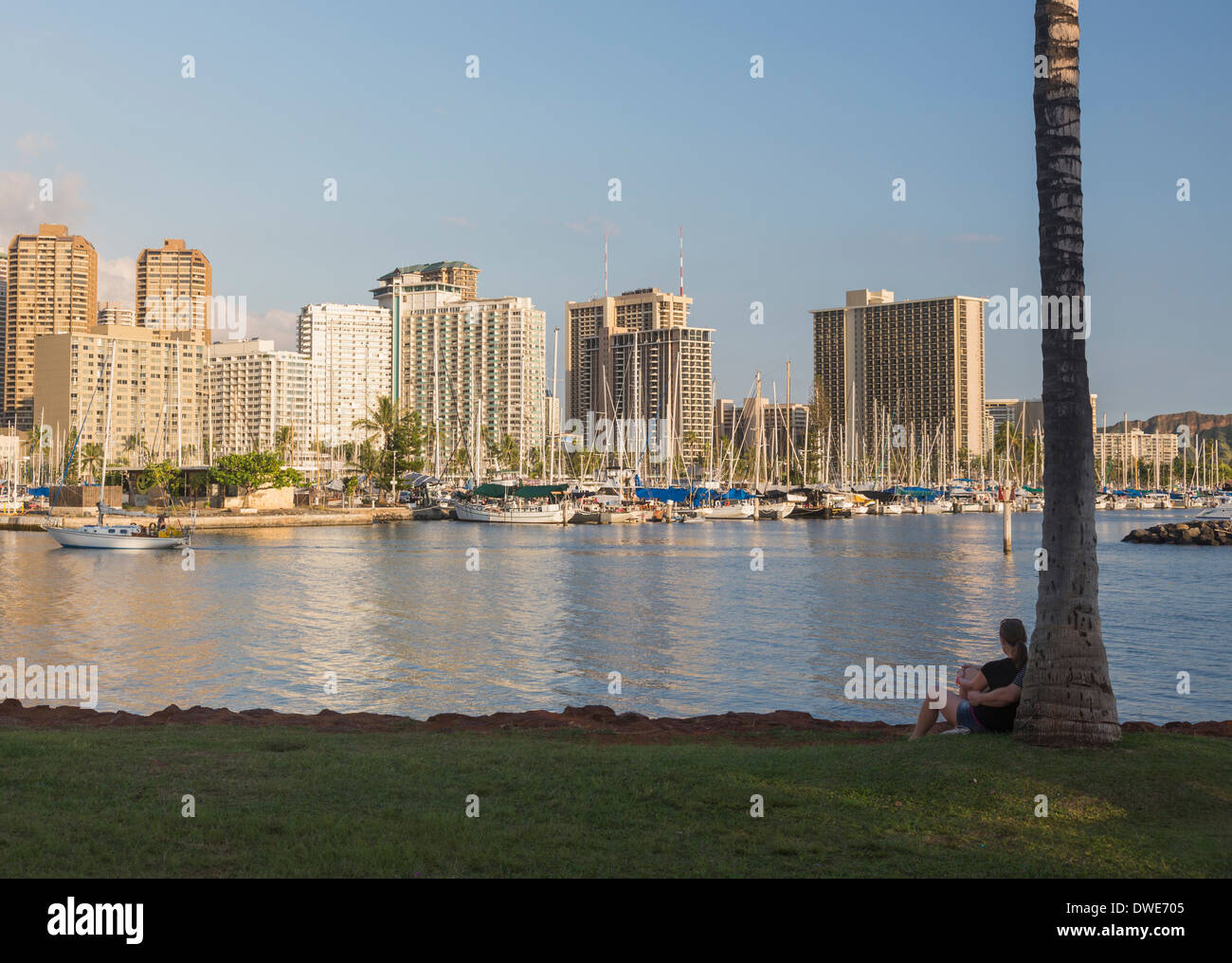 Waikiki honolulu stadt insel hawaii -Fotos und -Bildmaterial in hoher Auflösung – Alamy