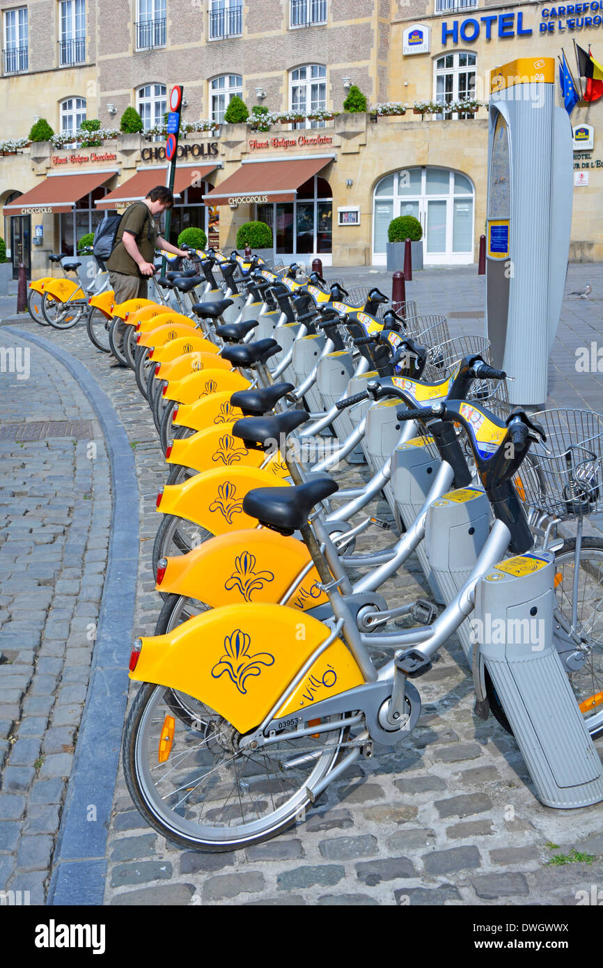 Fahrrad mieten logo -Fotos und -Bildmaterial in hoher Auflösung – Alamy
