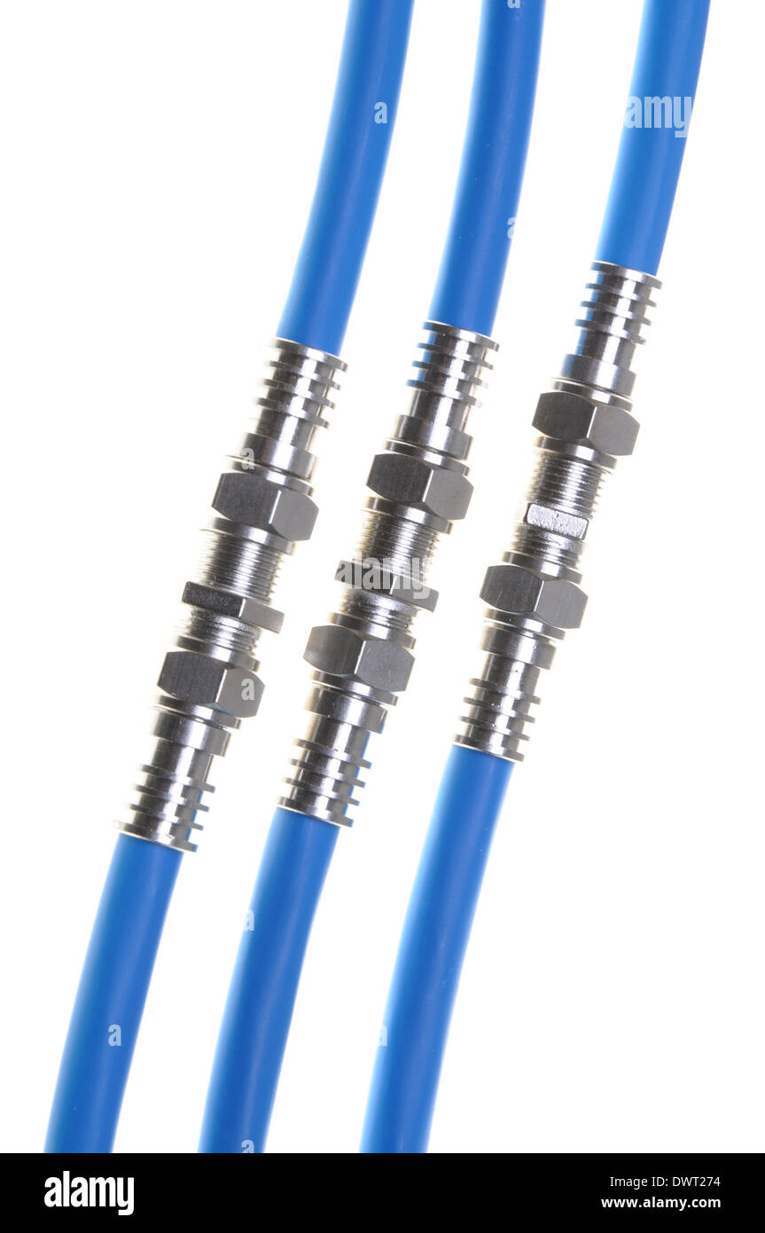 Kabel und antennensysteme -Fotos und -Bildmaterial in hoher Auflösung ...