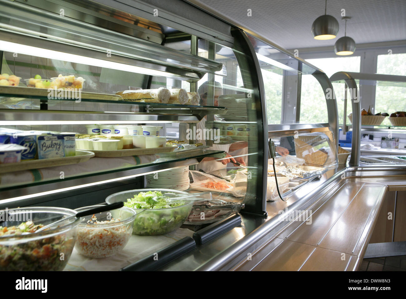 Krankenhaus kantine -Fotos und -Bildmaterial in hoher Auflösung – Alamy