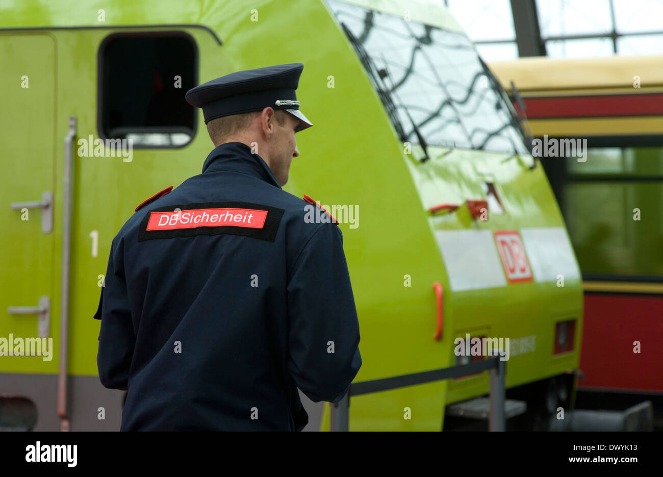 Db sicherheit -Fotos und -Bildmaterial in hoher Auflösung – Alamy