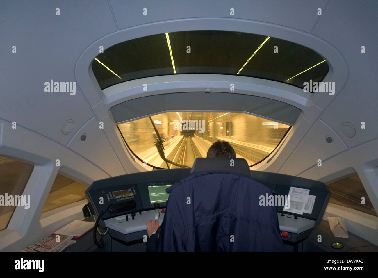 Cockpit BR ICE-T Stockfotografie - Alamy