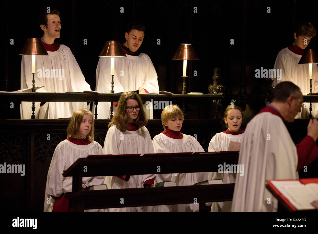 English church choir -Fotos und -Bildmaterial in hoher Auflösung – Alamy