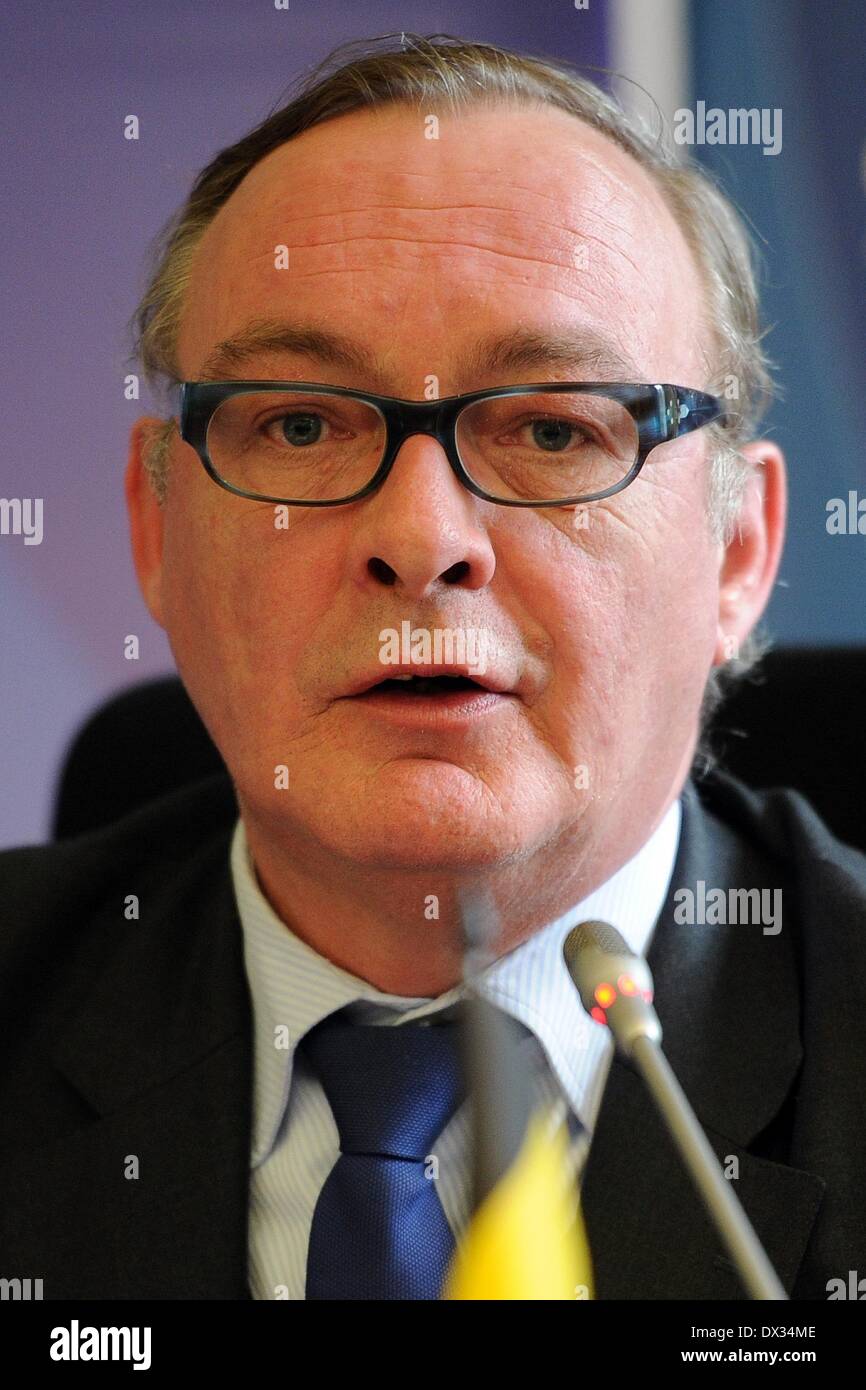 Dreiländereck aachen -Fotos und -Bildmaterial in hoher Auflösung – Alamy