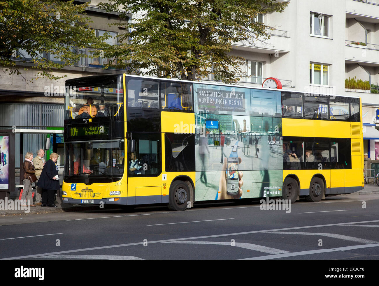 Doppeldecker linienbus -Fotos und -Bildmaterial in hoher Auflösung – Alamy