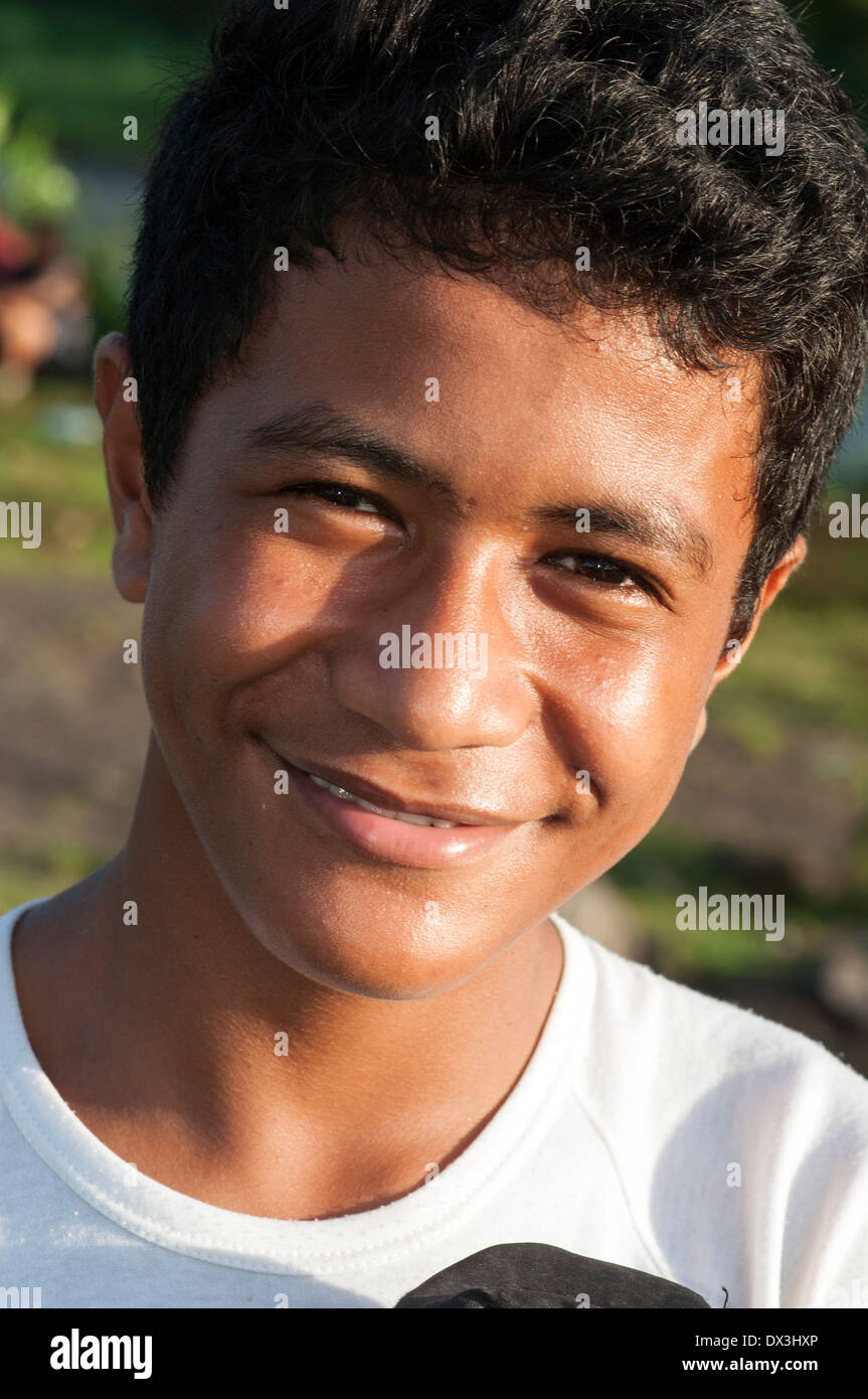 Samoan smile -Fotos und -Bildmaterial in hoher Auflösung – Alamy