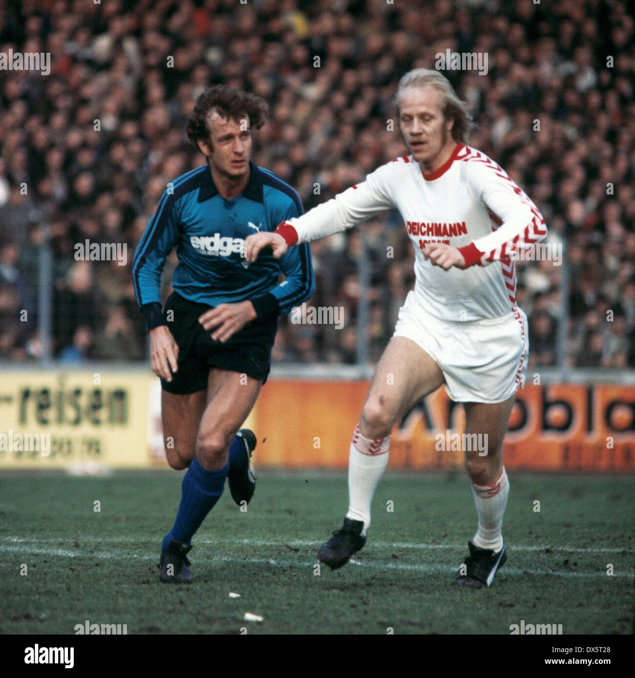 Scene with rainer bonhof -Fotos und -Bildmaterial in hoher Auflösung ...