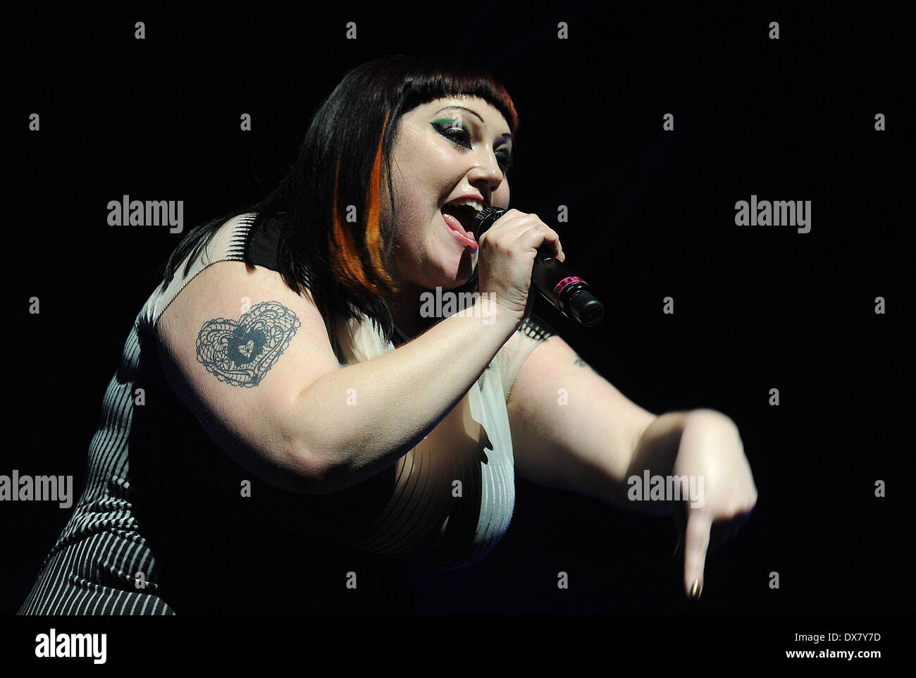 Beth Ditto von Gossip, die live auf dem Höhepunkt. Mitwirkende: Beth ...