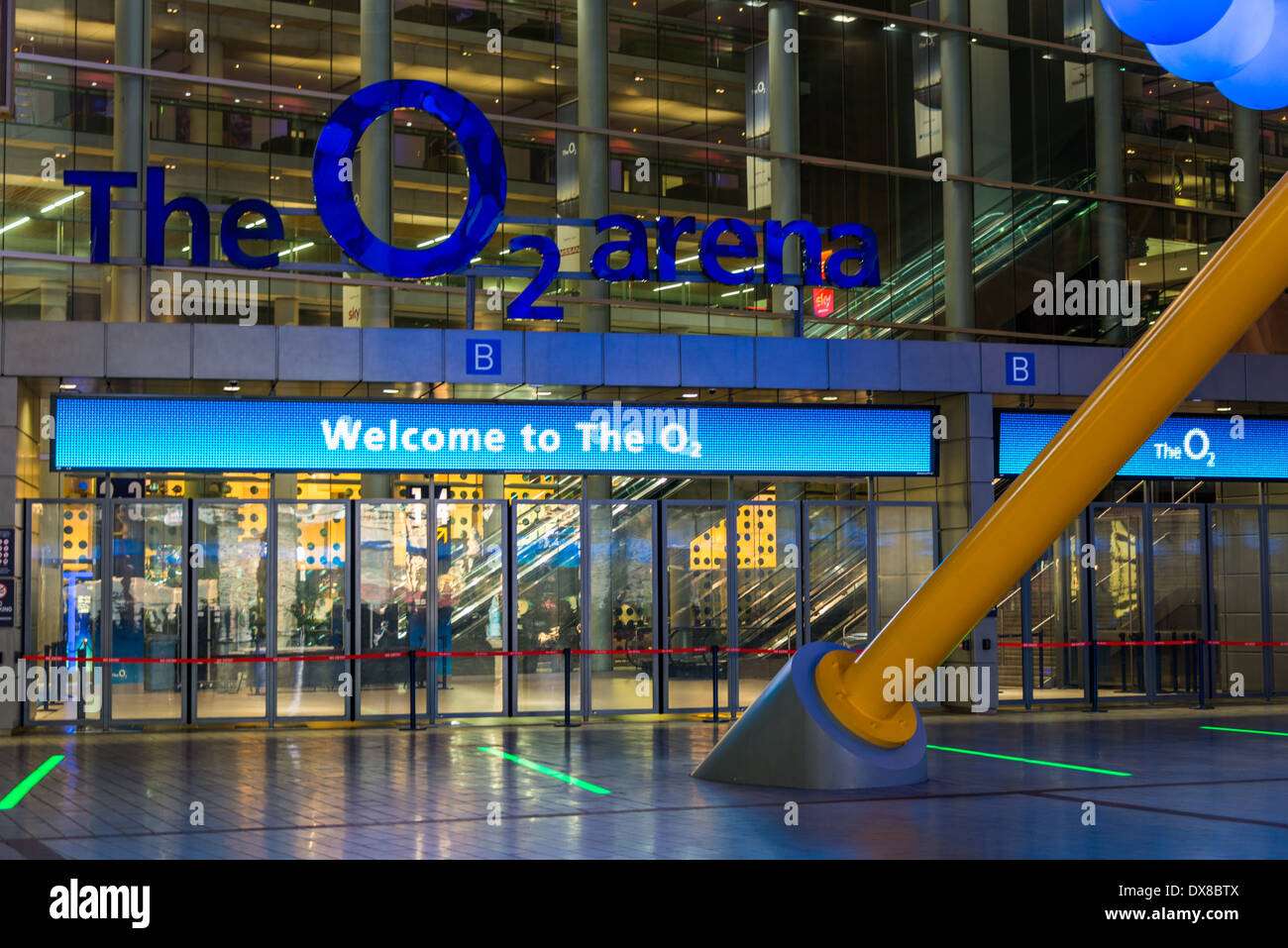 London O2 Arena Inside Stockfotos und -bilder Kaufen - Alamy