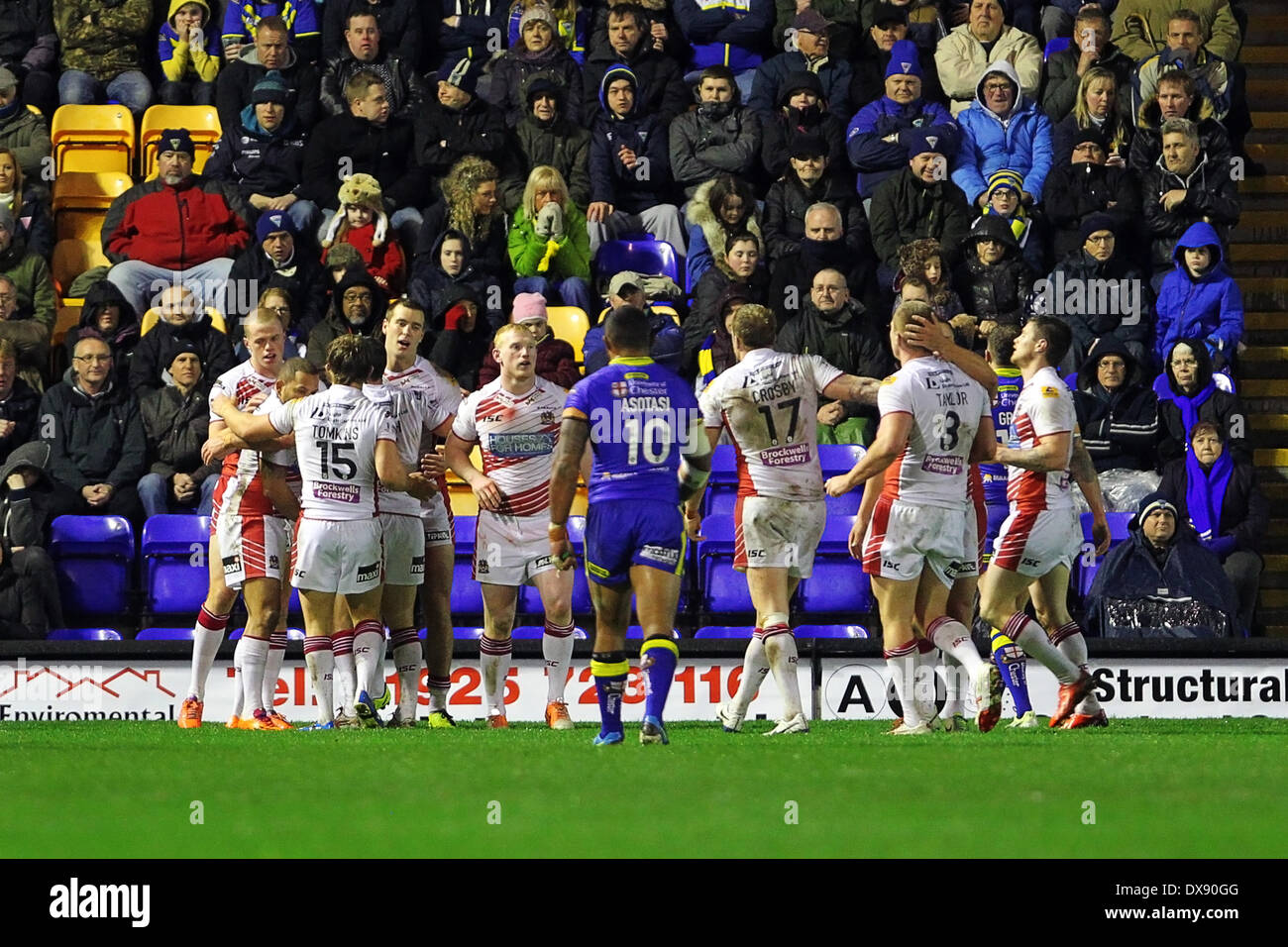 Warrington, UK. 20. März 2014. Liam Farrell von Wigan Warriors feiert seinen Versuch während der ...