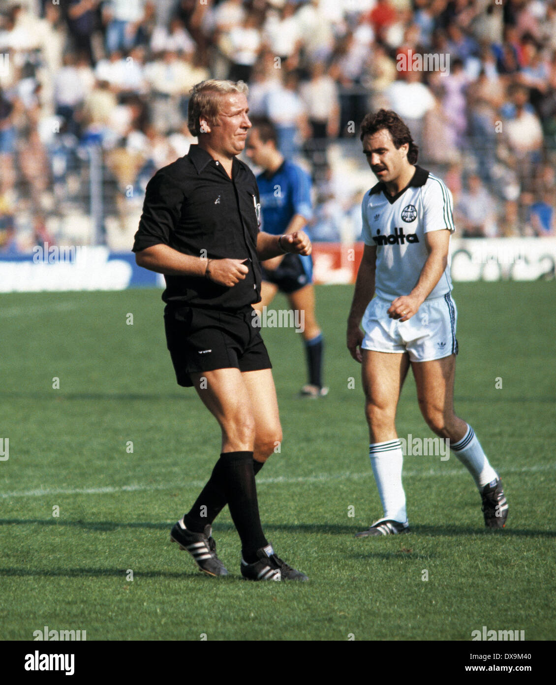 Eintracht frankfurt 1980 -Fotos und -Bildmaterial in hoher Auflösung ...