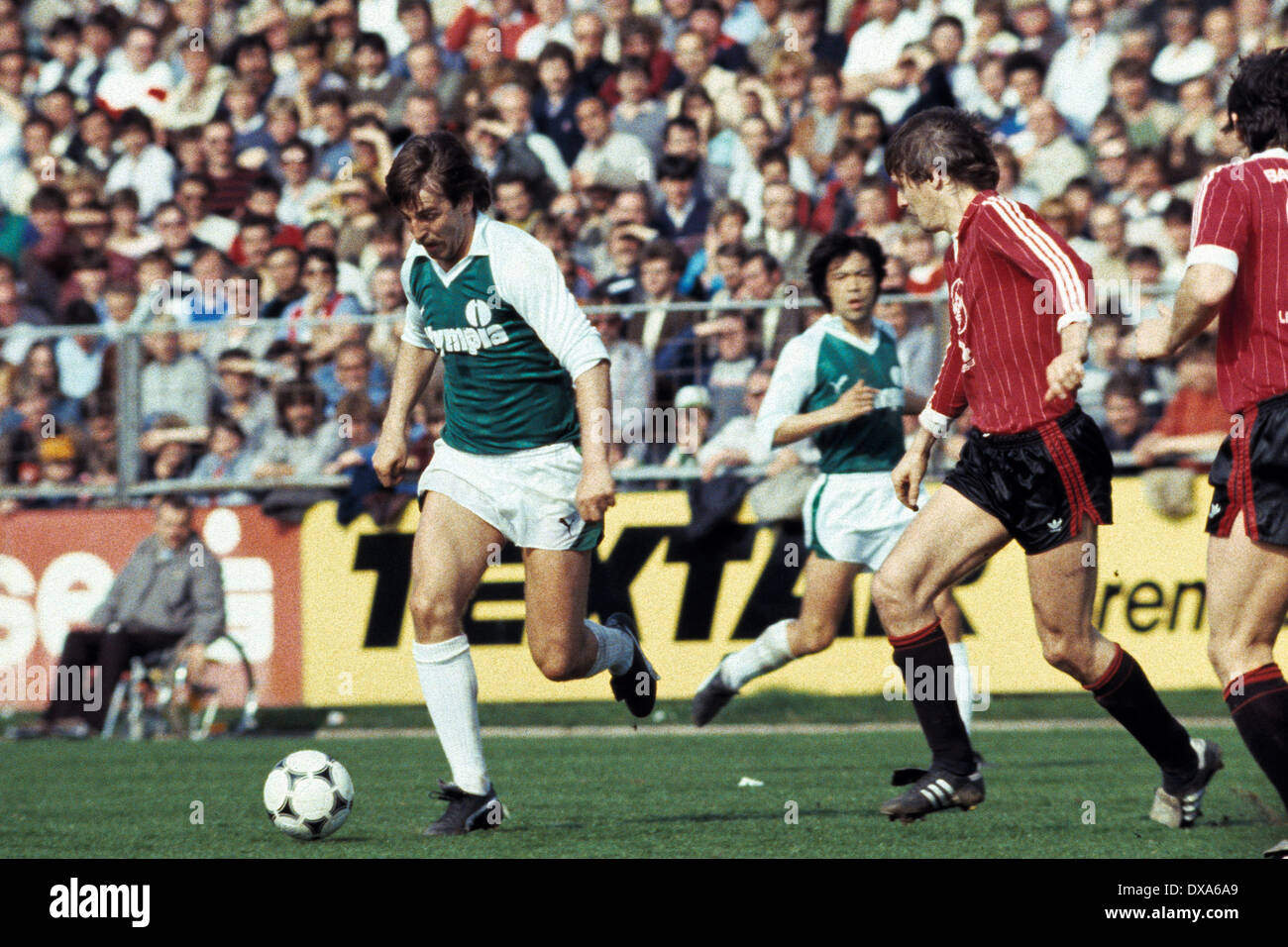 Yasuhiko okudera -Fotos und -Bildmaterial in hoher Auflösung – Alamy