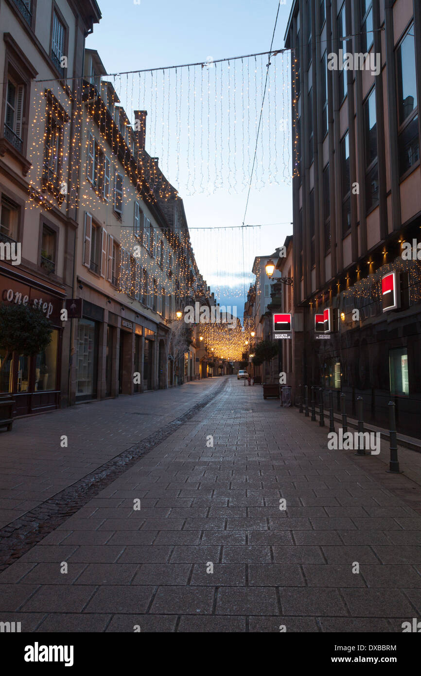 Straßburg weihnachtsbeleuchtung -Fotos und -Bildmaterial in hoher ...
