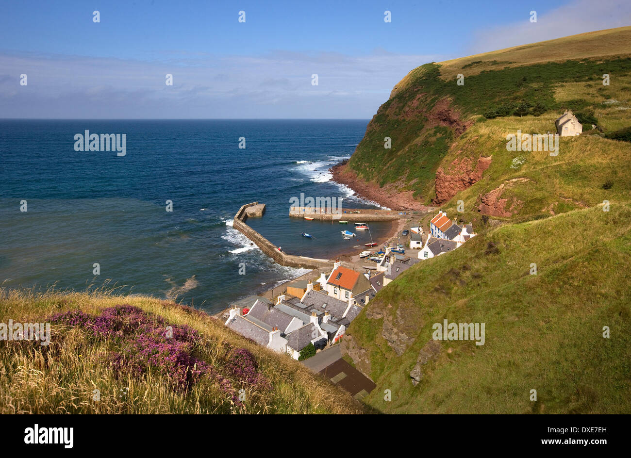 Penan dorf -Fotos und -Bildmaterial in hoher Auflösung – Alamy